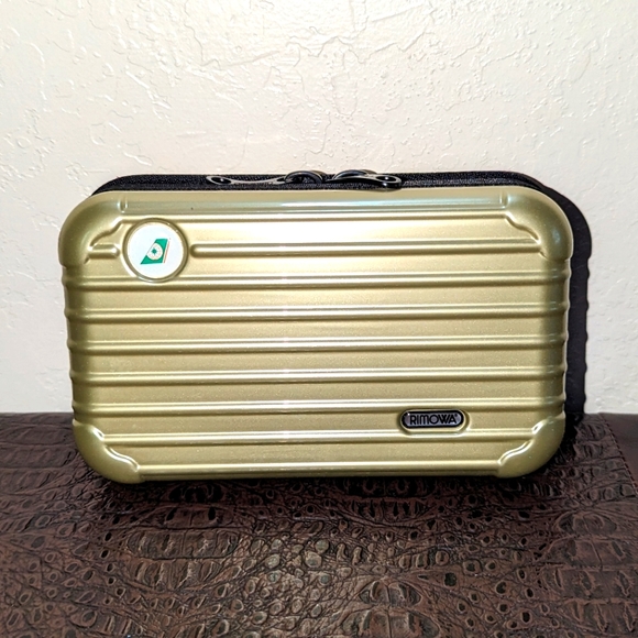 RIMOWA | Bags | Rimowa First Class Amenity Toiletries Case Metallic ...